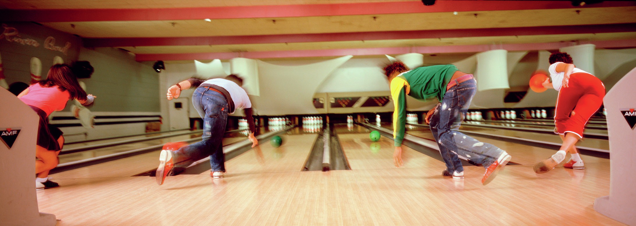 Community, leisure and identity: the personal and social meaning of ten ...