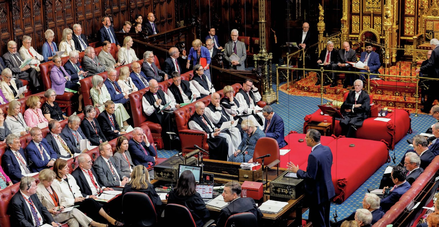 Politics Review 2024-11-01 - Hodder Education Magazines