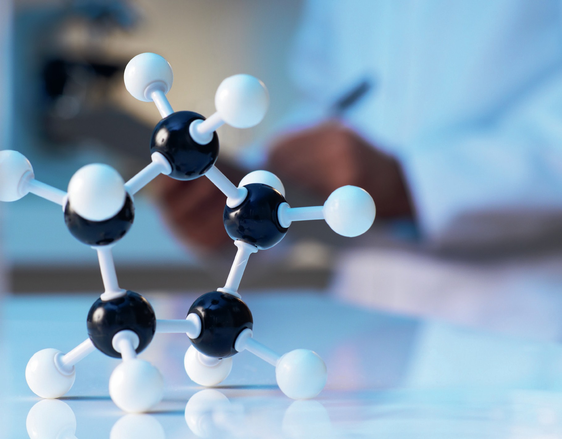 Molecular geometry - Hodder Education Magazines