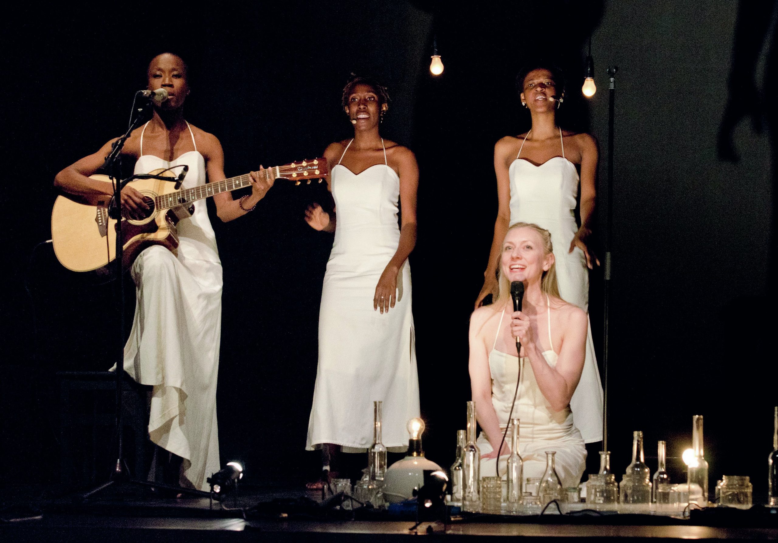 Adaptation and interpretation: Three modern takes on Othello - Hodder ...